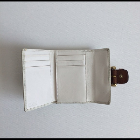 Coach | Bags | Coach White Wallet With Coin Pocket | Poshmark