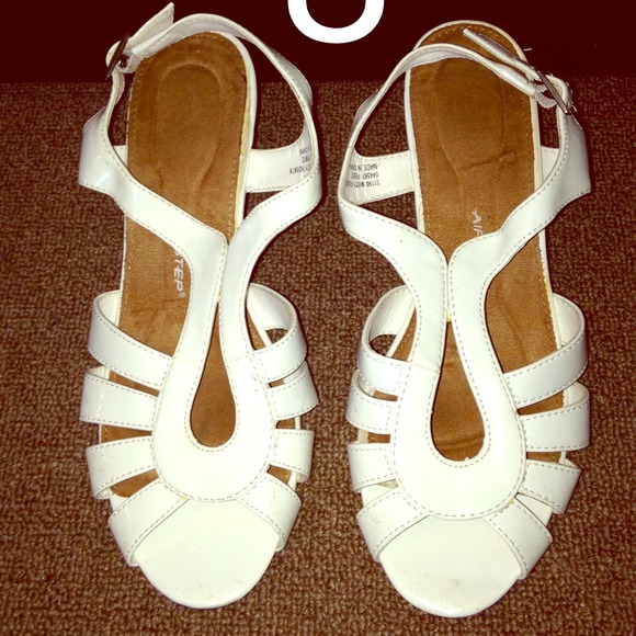 Shoes | White 1 Inch Heels | Poshmark