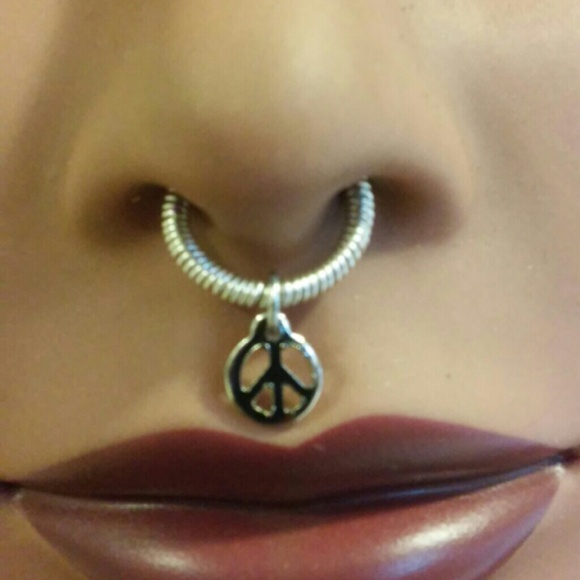 Exotic Linx | Jewelry | Non Pierced Silver Peace Septum Ring | Poshmark