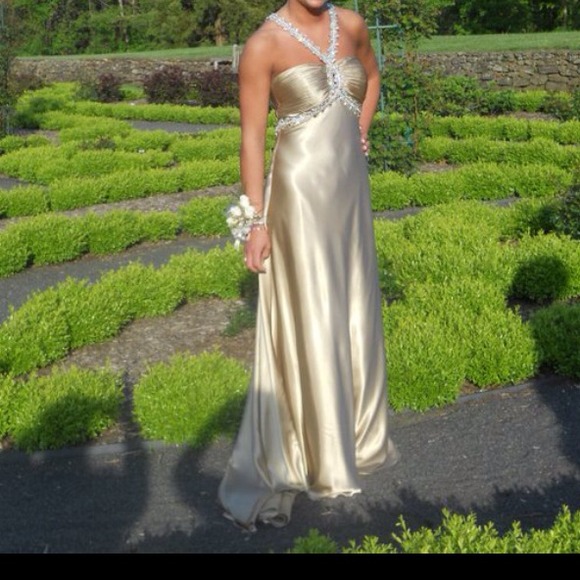 Night Moves | Dresses | Gold Night Moves Elegant Prom Dress | Poshmark