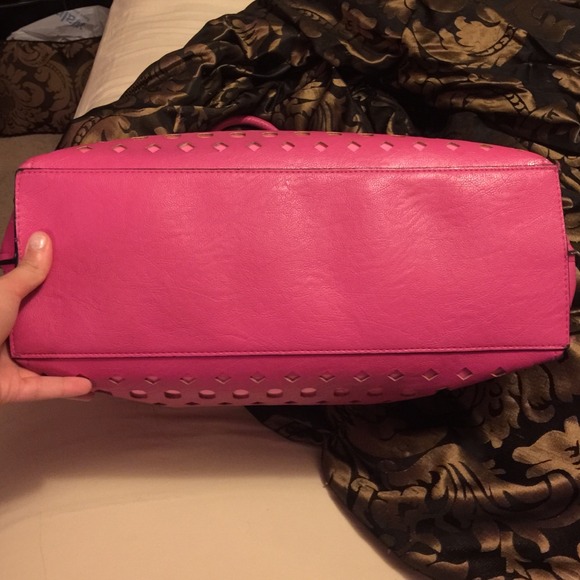 Gianni Bini | Bags | Authentic Gianni Bini Pink And Gold Handbag | Poshmark