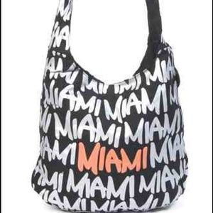 Robin Ruth on Poshmark