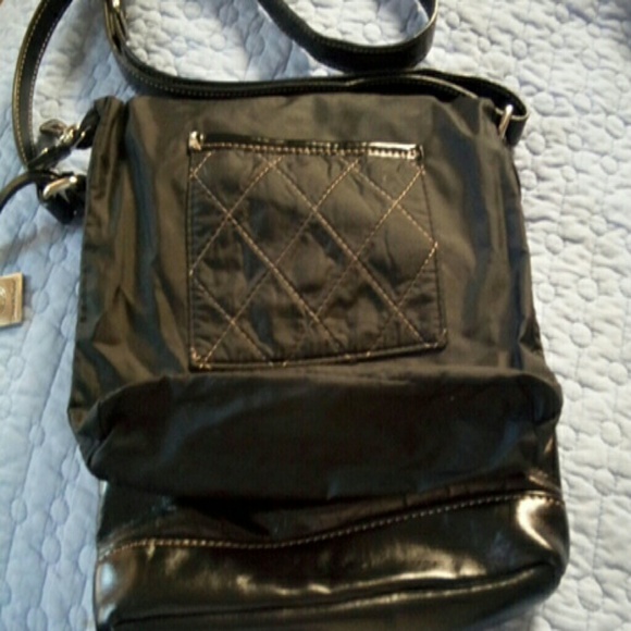 Giani Bernini | Bags | Giani Bernini Leather Venice Crossbody Bag ...