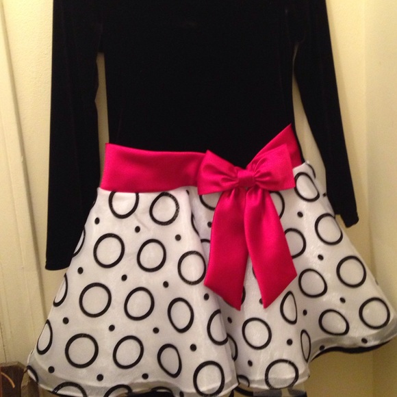 Dresses | Very Nice Dress Wore Once | Poshmark