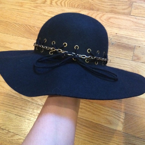 Jessica Simpson | Accessories | Jessica Simpson Floppy Hat | Poshmark