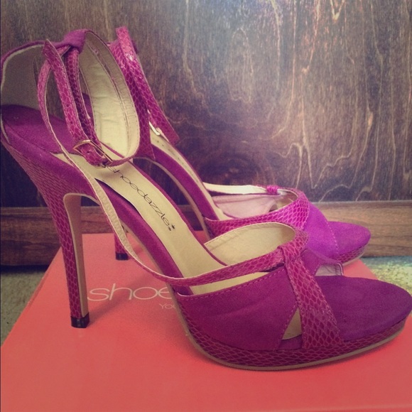 Shoes | Fuchsia Strappy Heels | Poshmark