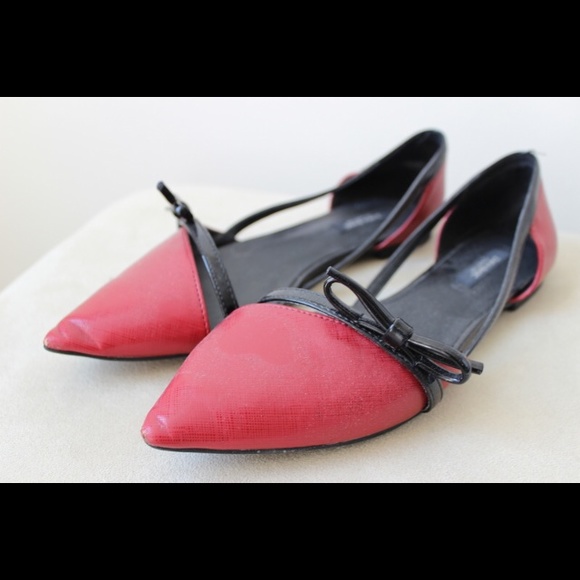 Zara | Shoes | Zara Red Flats With Bows | Poshmark