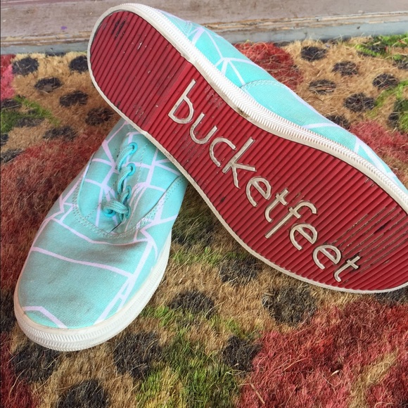 Bucketfeet | Shoes | Bucket Feet Blue With White Lines Sneaker | Poshmark
