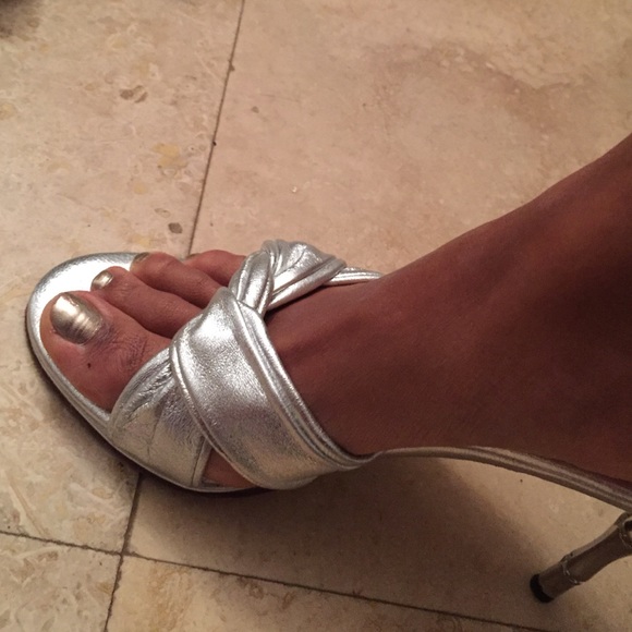 ABS Allen Schwartz | Shoes | Silver Abs Leather Bamboo Heel Sandals ...