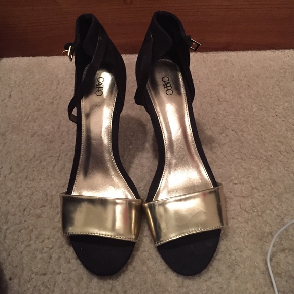 Cato | Shoes | Cato Black And Gold Heels | Poshmark