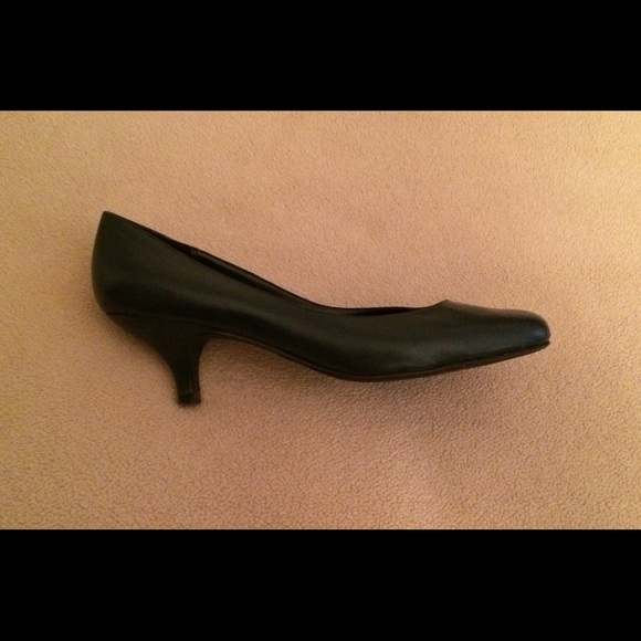 Fitzwell | Shoes | Fitzwell Navy Pumps | Poshmark