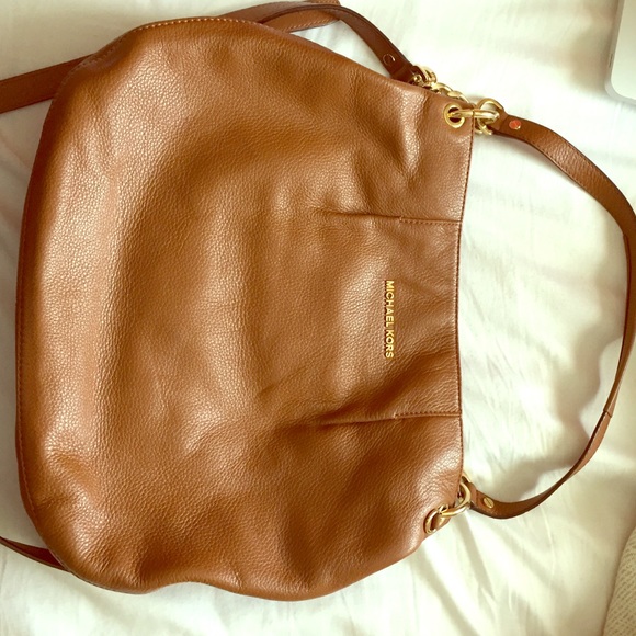 Michael Kors | Bags | Michael Kors Tan Leather Side Purse | Poshmark