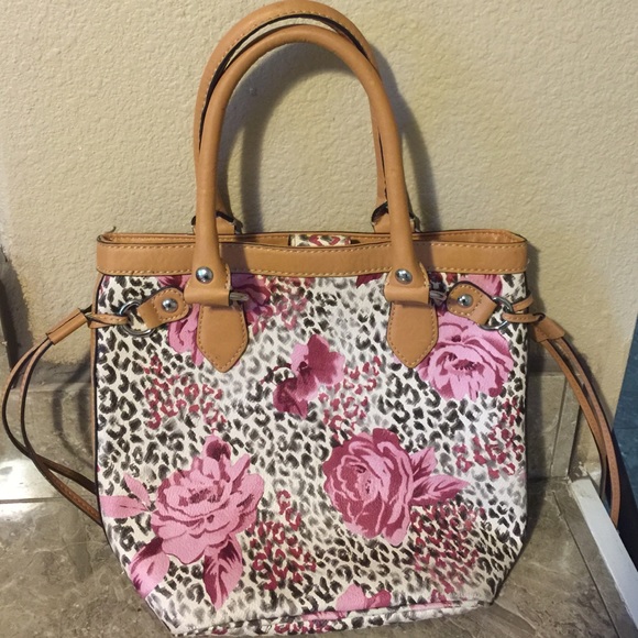 Guess | Bags | Guess Floral Bag | Poshmark