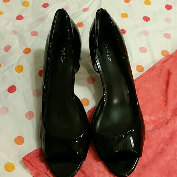 Eva & Zoe | Shoes | Eva Zoe Heels Black Size 8 | Poshmark