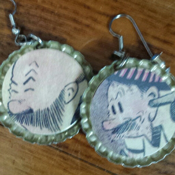 Jewelry | Vintage Comic Strip Necklace And Earrings | Poshmark