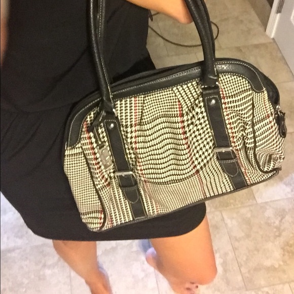 Chaps | Bags | Chaps Houndstooth Handbag | Poshmark