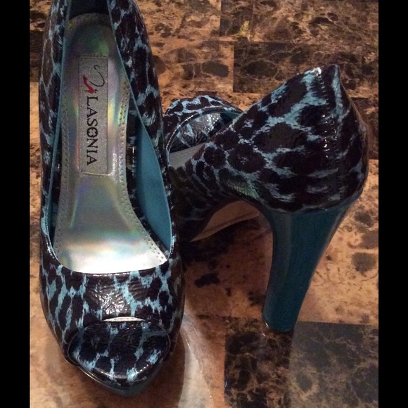 LASONIA | Shoes | Soldblue Leopard Print Heels | Poshmark