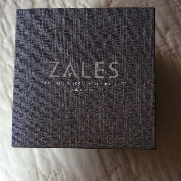 Zales | Jewelry | Zales 4k White Gold Yellow Diamond | Poshmark