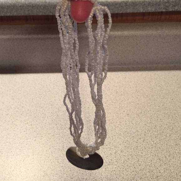 PacSun | Jewelry | Seashell Disc White Iridescent Bead Necklace | Poshmark