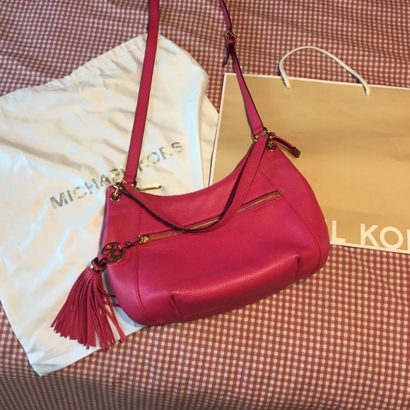 Michael Kors | Bags | Micheal Kors Charm Tassel Crossbody Convertible | Poshmark