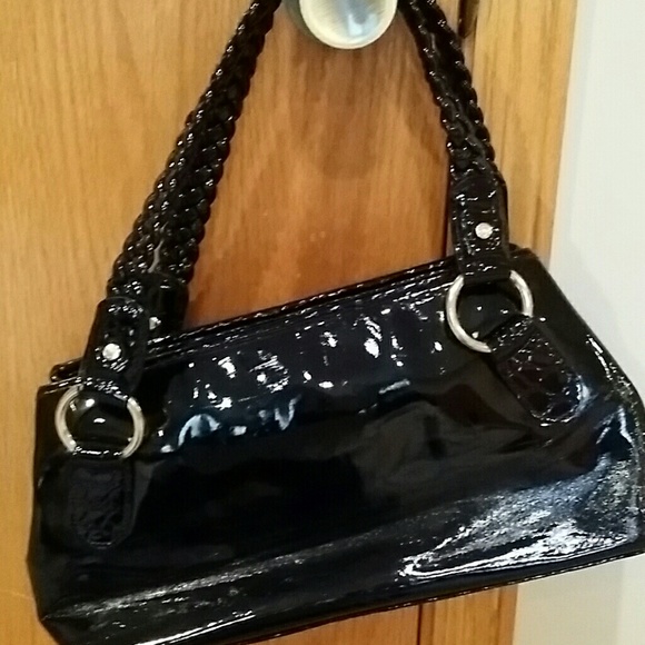 Dereon | Bags | Dereon Handbag | Poshmark