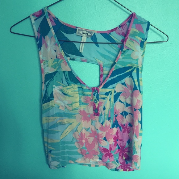 Kirra | Tops | Pacsun Floral Croptop | Poshmark