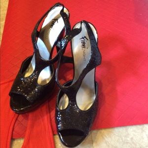 FIONI Clothing | Shoes | Fioni Night Black Glitter Heels | Poshmark