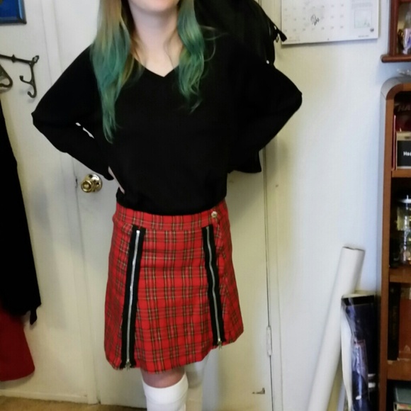 Vintage | Skirts | Sz Small Plaid Goth Style Punk Rock Plaid Skirt ...