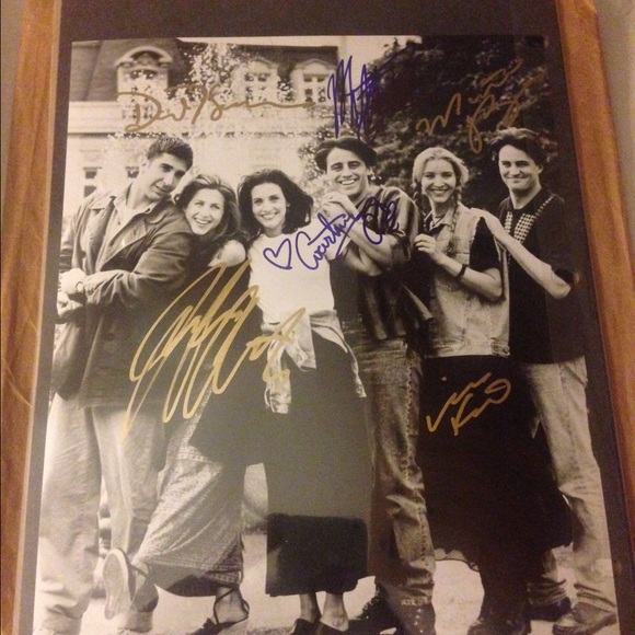 Courtney Cox Jennifer Aniston | Other | 0 Authentic Tv Show Friends ...