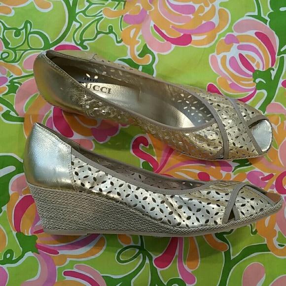 Sesto Meucci of Florence | Shoes | Sesto Meucci Gold Wedges Nordstrom 9 ...