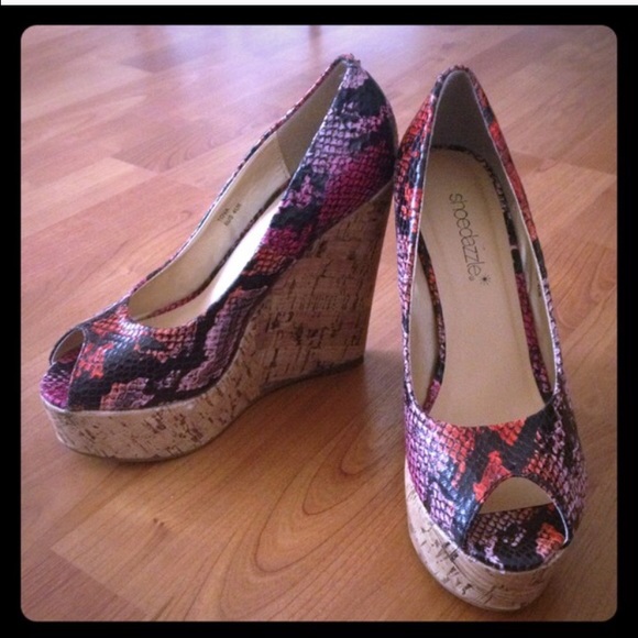 Shoe Dazzle | Shoes | Snake Print Peep Toe Wedges | Poshmark