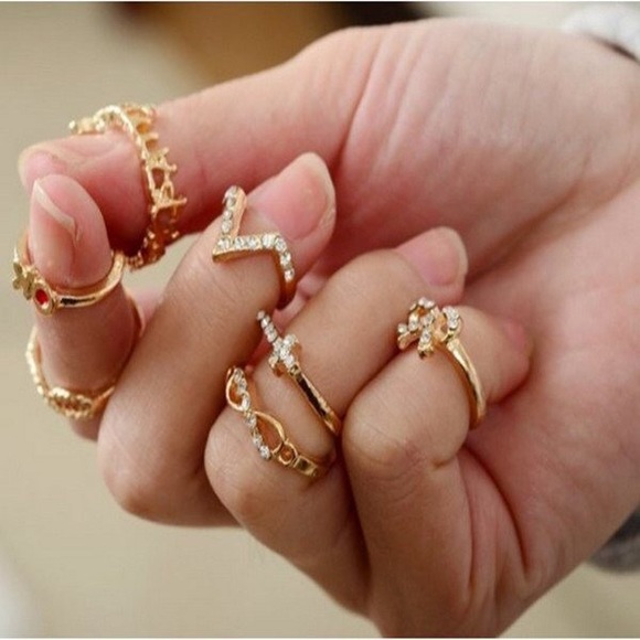 Jewelry | 7pc Gold Ring Set | Poshmark