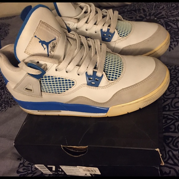 Jordan | Shoes | Air Jordan Military 4s Good Condition | Poshmark