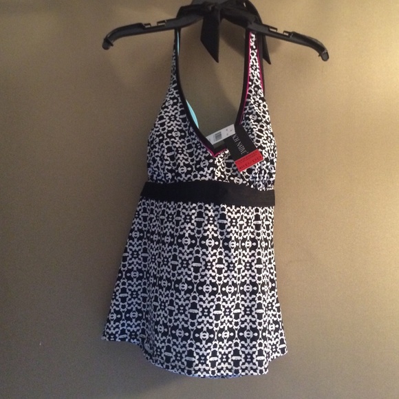 Beach Native | Swim | Nwt Beach Native Underwire Halter Tankini 4 Ddd ...