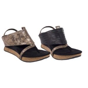 Modzori | Shoes | Brand New Reversible Comfy Sandal | Poshmark