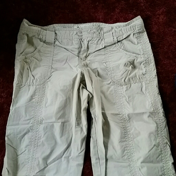 SO | Pants & Jumpsuits | Cargo Capris | Poshmark