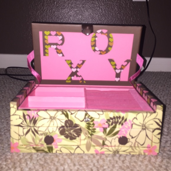 Roxy | Storage & Organization | Jewelry Box | Poshmark