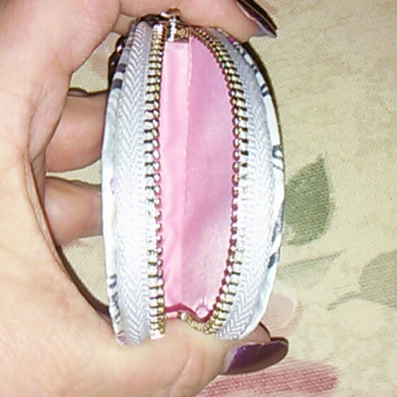 Coach | Bags | Coach Poppy Graffiti Butterfly Heart Coin Keychain ...