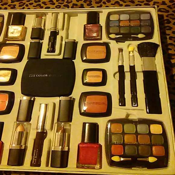 The Color Institute | Makeup | The Color Institute Color Ensemble ...