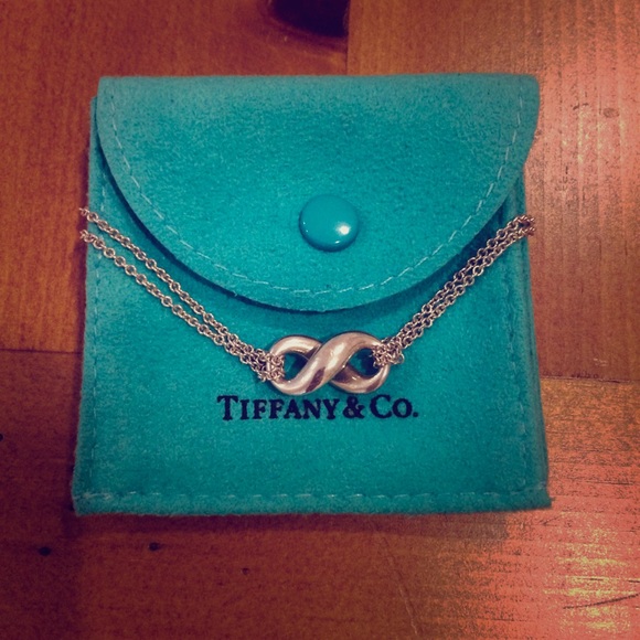 Tiffany & Co. | Jewelry | Tiffany Co Silver Figure 8 Pendant Necklace ...
