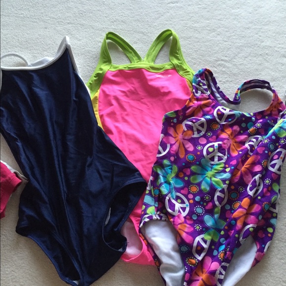 Speedo | Tops | Swimsuit Bundle | Poshmark