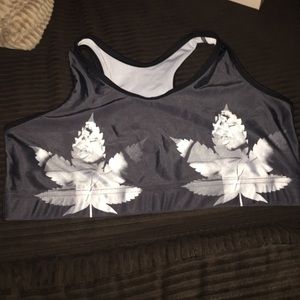 Kay's Closet (@kayg0ldi) | Poshmark