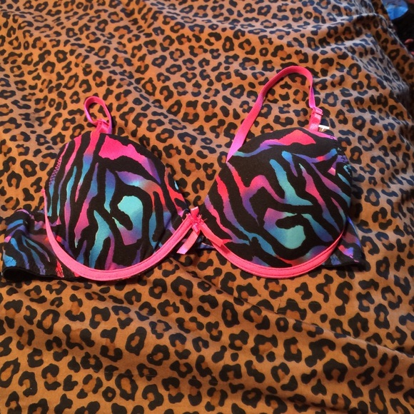 Deb | Accessories | Deb Zebra Bra Size 36c | Poshmark