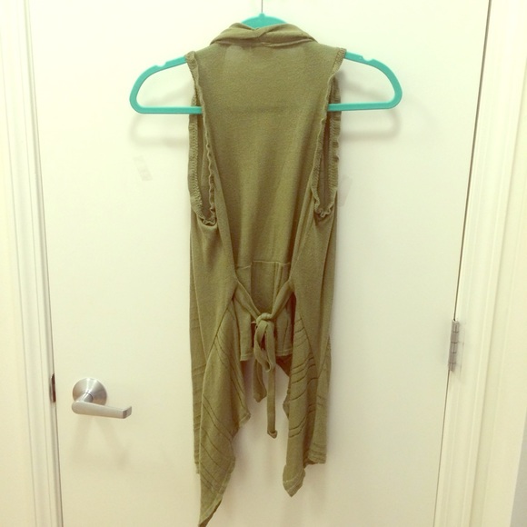 Daytrip | Sweaters | Olive Green Sweater Duster | Poshmark