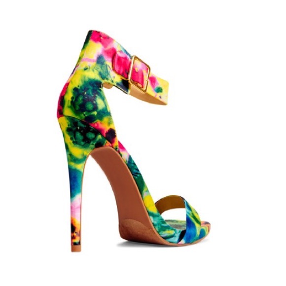 Shoes | Size 85 Pink Floral Print Sandals | Poshmark