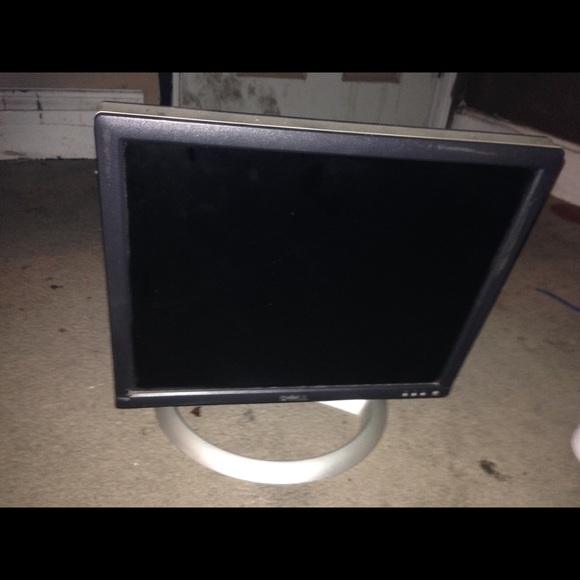 Accessories | Dell Computer Monitor And Keyboard | Poshmark