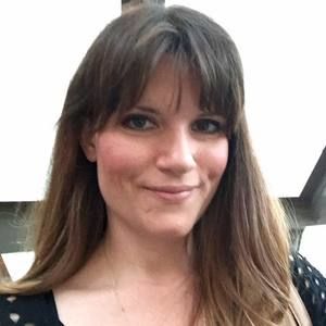 Julia's Closet on Poshmark - @nursejuliagulia