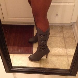 Shani Smith's Closet (@nydimee) | Poshmark