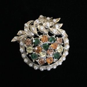 Vintage | Jewelry | Vintage Coro Brooch | Poshmark
