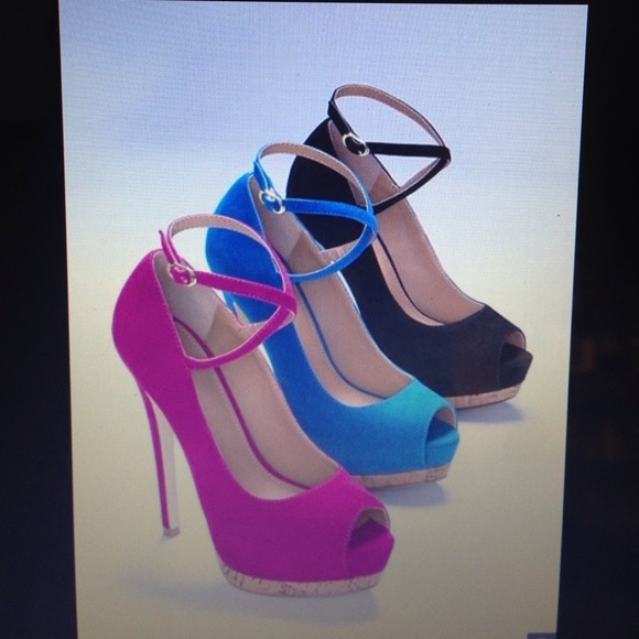 Colin Stuart | Shoes | Colin Stuart Crisscross Suede Pump Black Heels ...